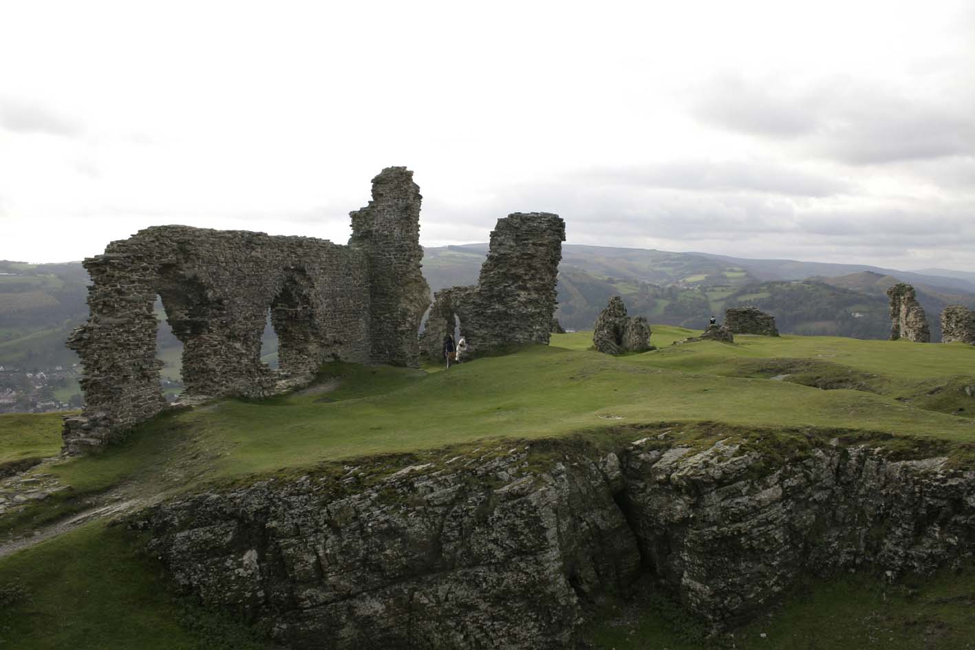 Best Castles To Visit In Wales • Xcellent Trip